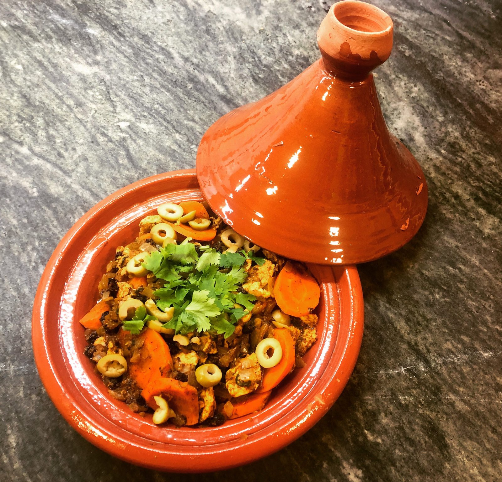 Tajín de pollo estilo tunecino. Mil aromas - EatGirls